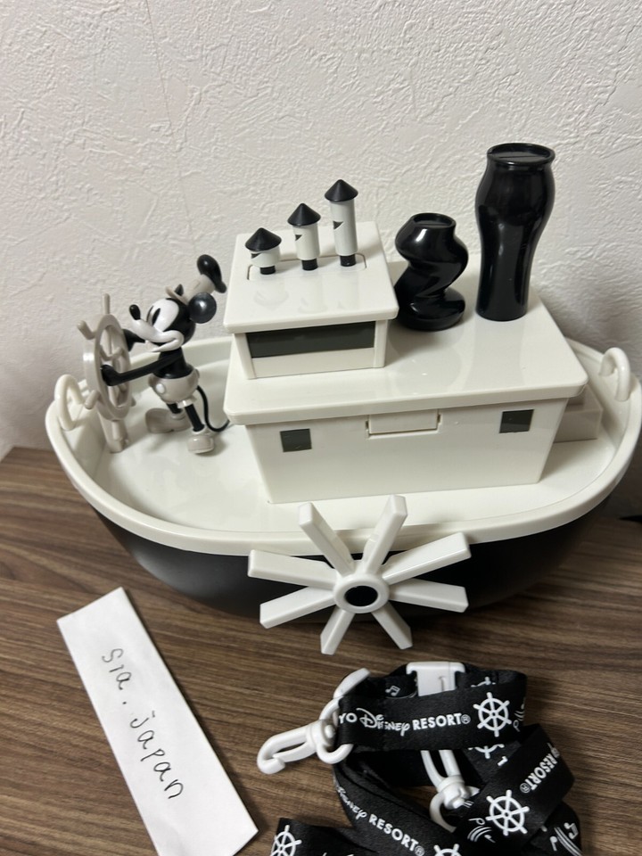 Tokyo Disney Resort Mickey Mouse Steamboat Willie Popcorn Bucket willy ...