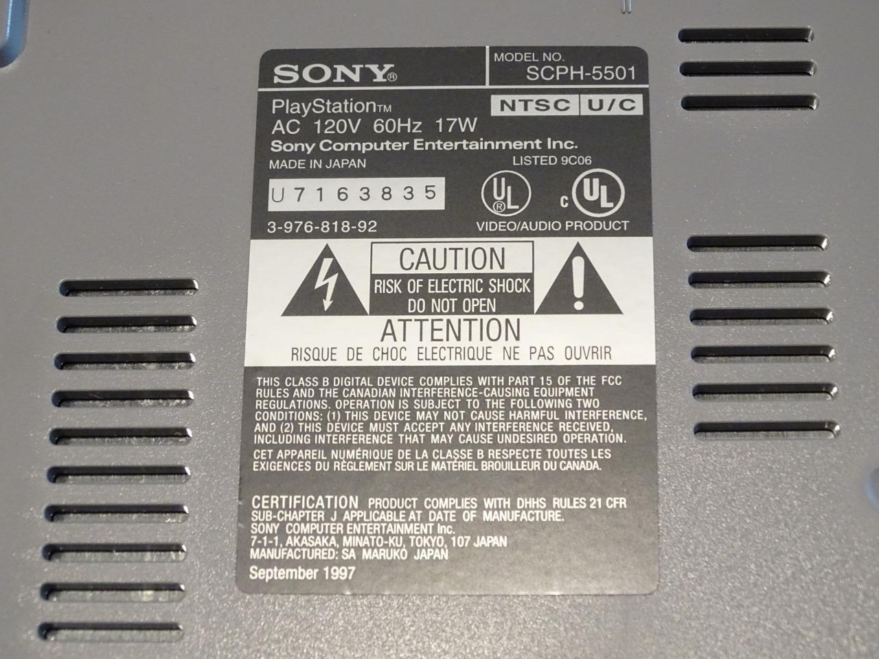 Sony Playstation SCPH-5501, Memory Card, 2 Controllers, Wires, ACE ...