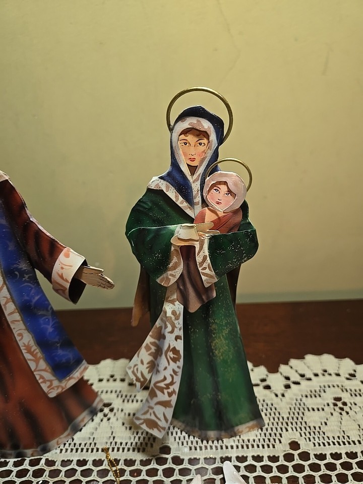 Modern Metal Holy Family Nativity 10" Mary Joseph Jesus 3 Angels ...