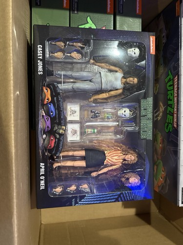 TMNT NECA LOT / 17+ FIGURE LOT / TEENAGE MUTANT NINJA TURTLES (10 ...