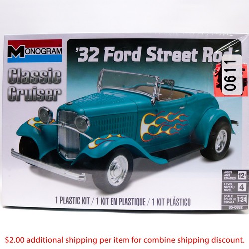 Monogram '32 Ford Street Rod 1:24 Scale Model Car Kit Classic Cruiser ...