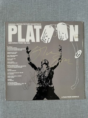 Platoon Movie Soundtrack Vinyl Signed Charlie Sheen Oliver Stone ...