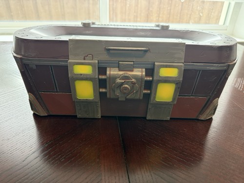 Borderlands 2 Plastic Loot Chest and Marcus Bobblehead | eBay