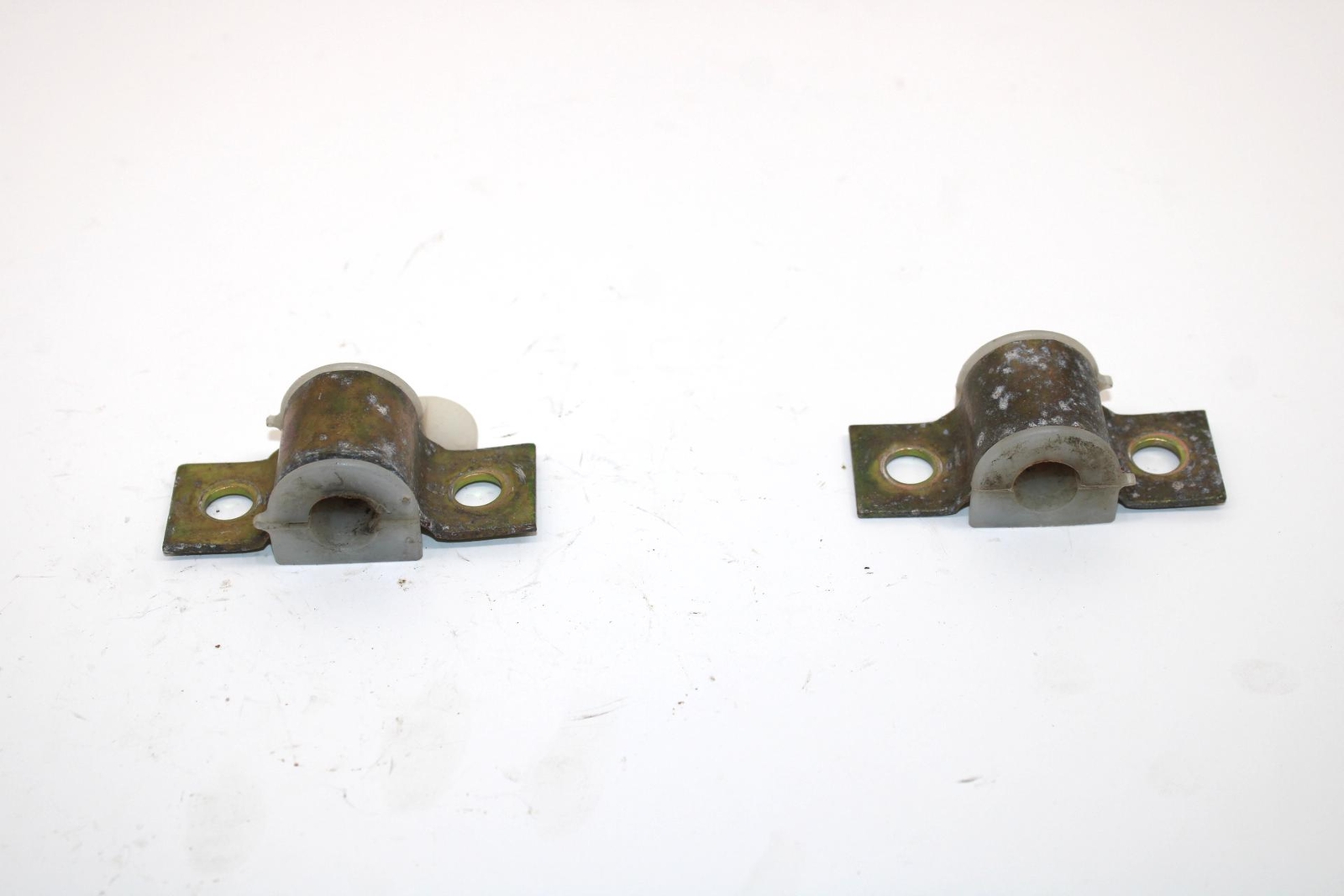 2005 Ski-doo Mach Z 1000 Oem Sway Bar Bushing Pair 506095800 SS76 | eBay