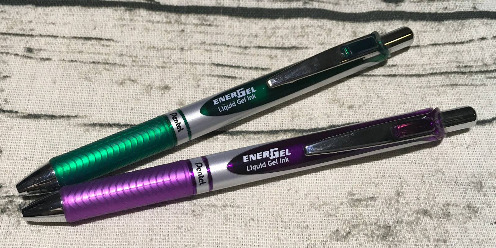 2x Pentel EnerGel Gel Pens BL77 Green Purple Violet Ink 0.7mm Soft Grip ...