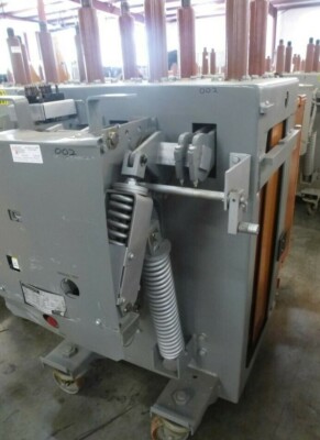 GE MAGNE-BLAST AM-13.8-750-6C Circuit Breaker 1200A 15KV 1200 Amp ...