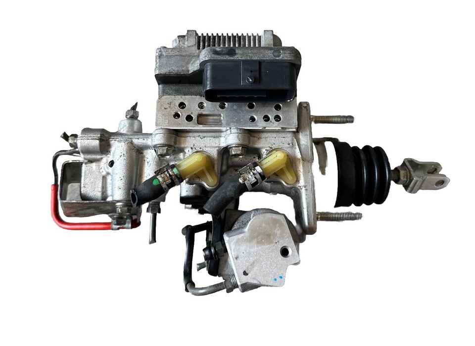 2010-2015 Toyota Prius ABS Anti Lock Brake Booster Pump Actuator 47270 ...