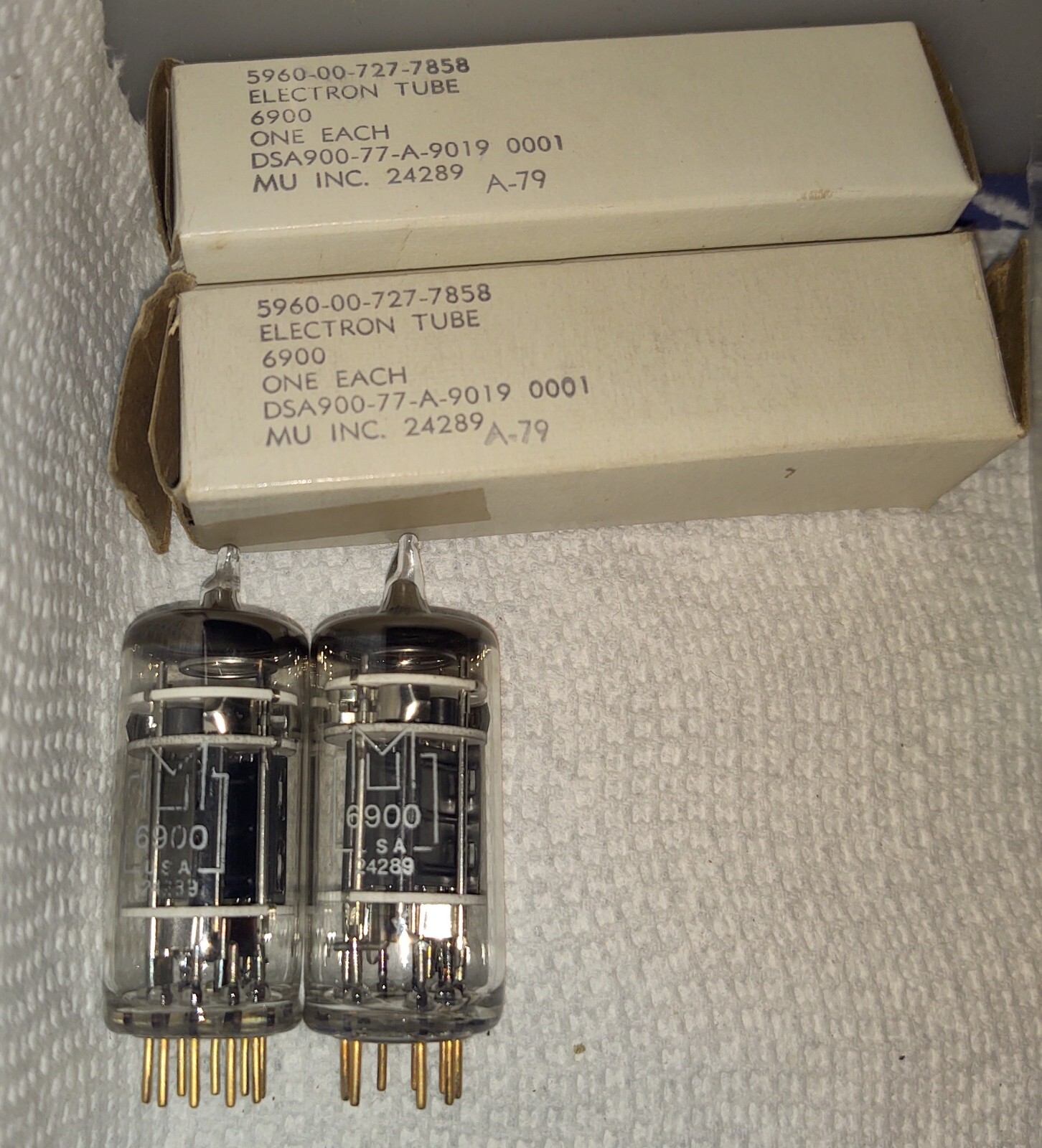 MATCHING. NOS PAIR RARE BENDIX GOLD PIN TYPE 6900 - 7044/ 7119 5687 ...