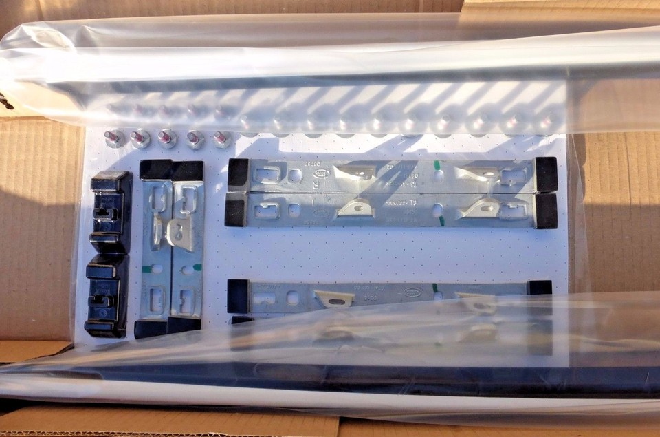 Range Rover OEM Long Wheelbase LWB L405 2013-22 Roof Rail & Finishers ...