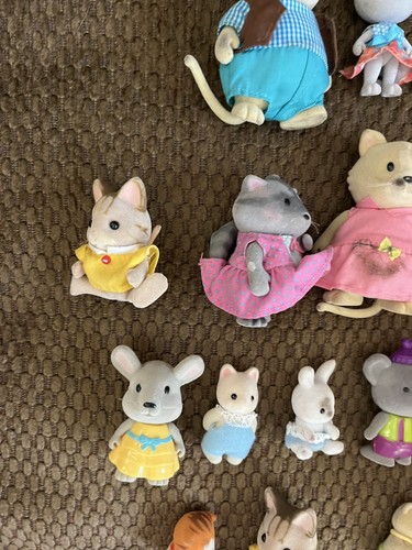 Calico Critters / Lil Woodzeez / Random Animal Figures Lot !!!! | eBay