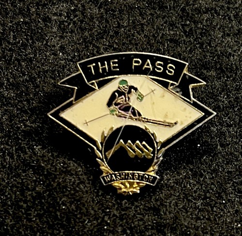 (SNOQUALMIE) THE PASS Now SUMMIT WEST Pin Skiing Ski WASHINGTON ...