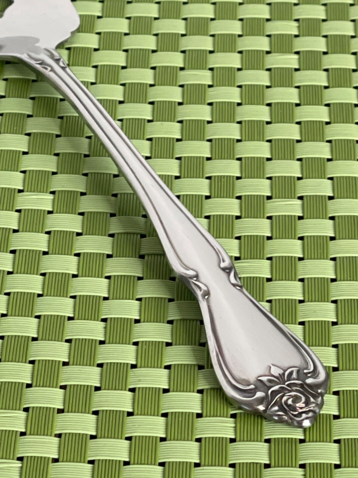 Oneida ARBOR ROSE/TRUE ROSE Stainless 1881 Rogers Ltd Flatware SMART ...