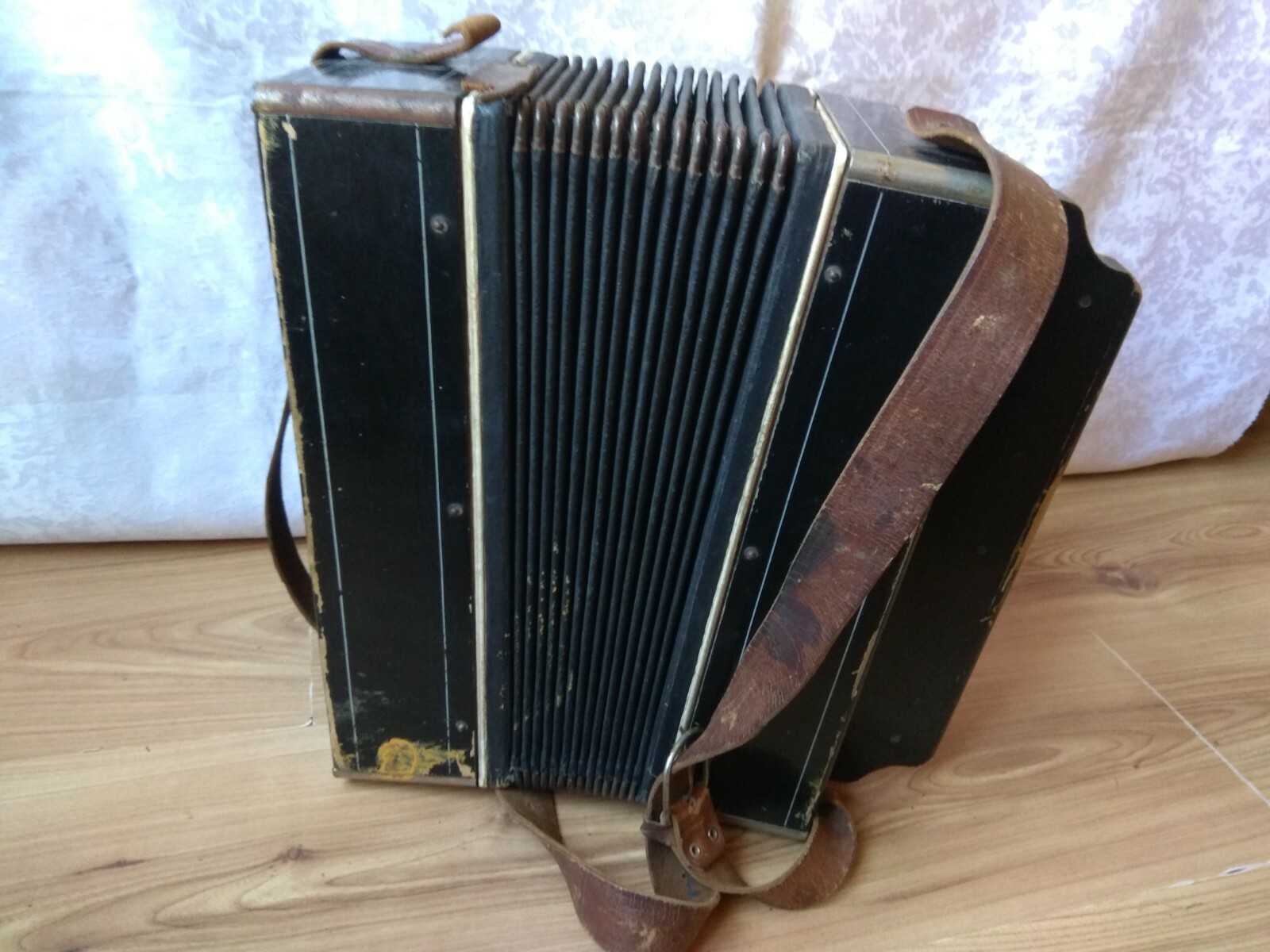 RARe SOVIET USSR Ukraine VINTAGE Accordion BAYAN BAJAN Musical ...