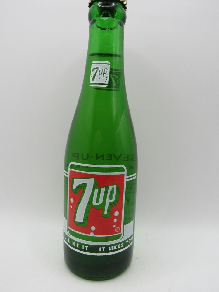 RARE SIZE 7 OZ 7UP BOTTLE Kingston New York 1957 Looks Unused rare-size-7-oz-7up-bottle-kingston-new-york-1957-looks-unused