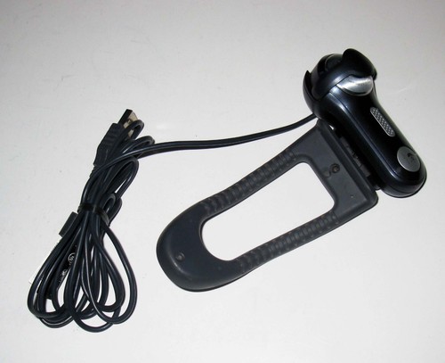 Logitech Quickcam Fusion USB Webcam V-UAR33 with Stand and Lens Cover ...