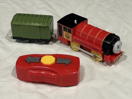 Thomas & Friends Trackmaster Remote Control R/C Victor 2013 Working ...
