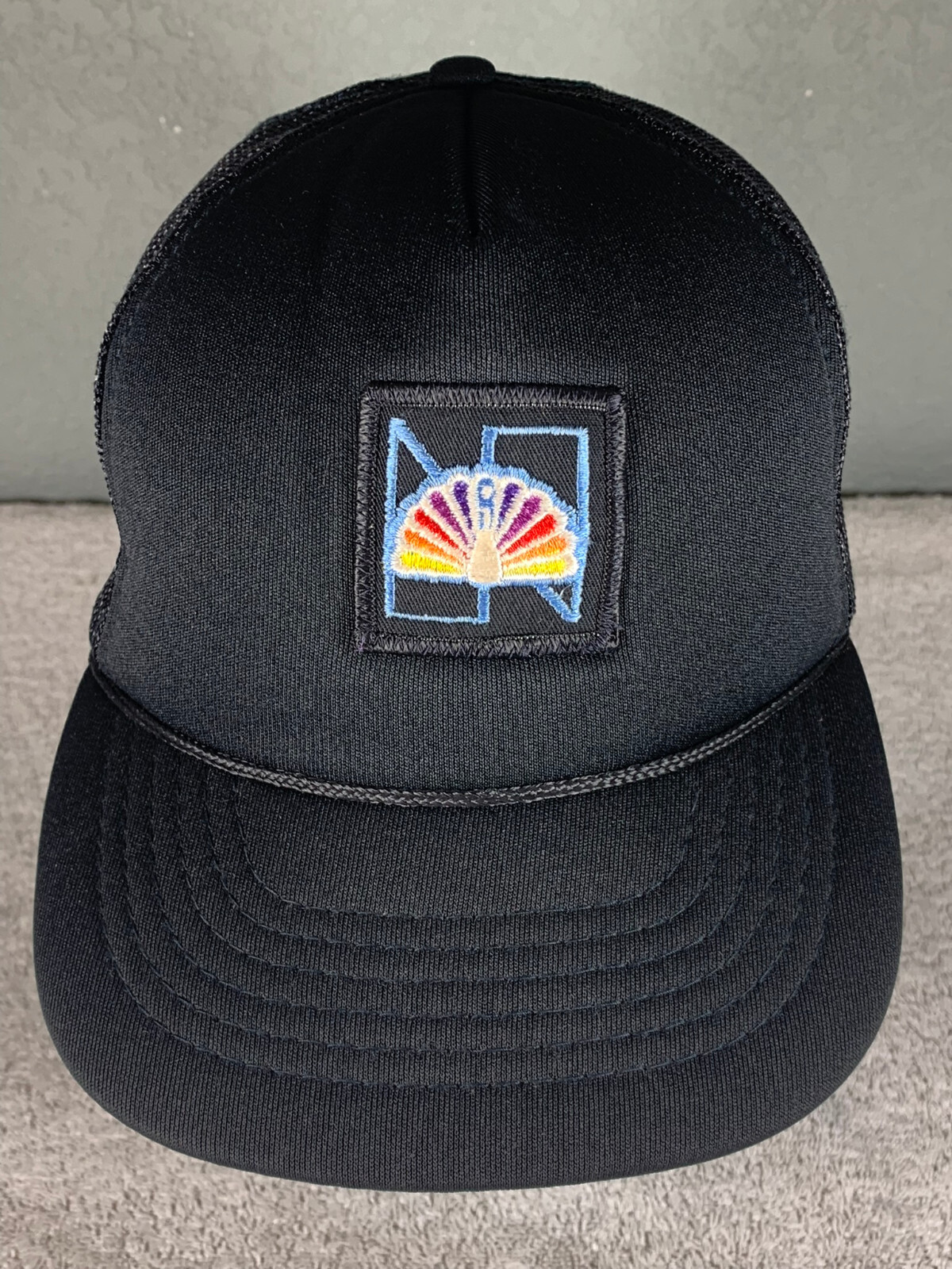READ Original Vintage NBC Peacock Patch Logo Mesh Trucker Hat Black ...