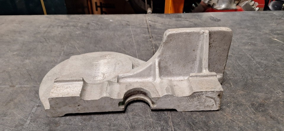 1928-1931 Ford MODEL A CYCLONE Engine Front Magneto Drive Timing Cover ...