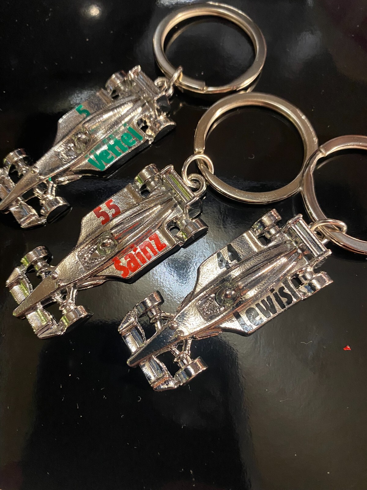 F1 FORMULA ONE KEYRING KEYCHAIN PERSONALISED GIFT LEWIS MAX ALONSO ...
