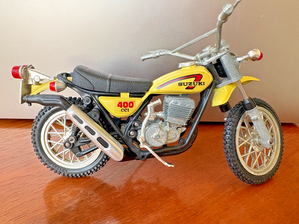 Vintage 1970's Polistil Suzuki 400 CCI Die-cast 1/15 Motorcycle model ...