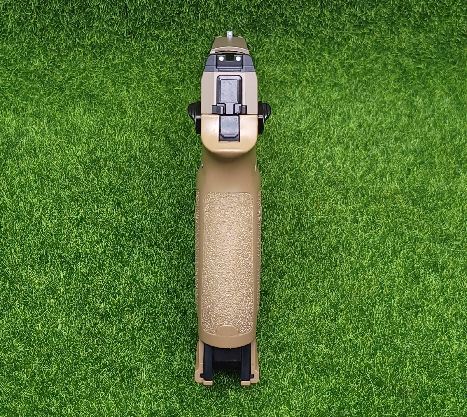 Sig Sauer M17 CO2 Pellet Gun Air Pistol 380fps .177 cal - AIR-M17-177 ...