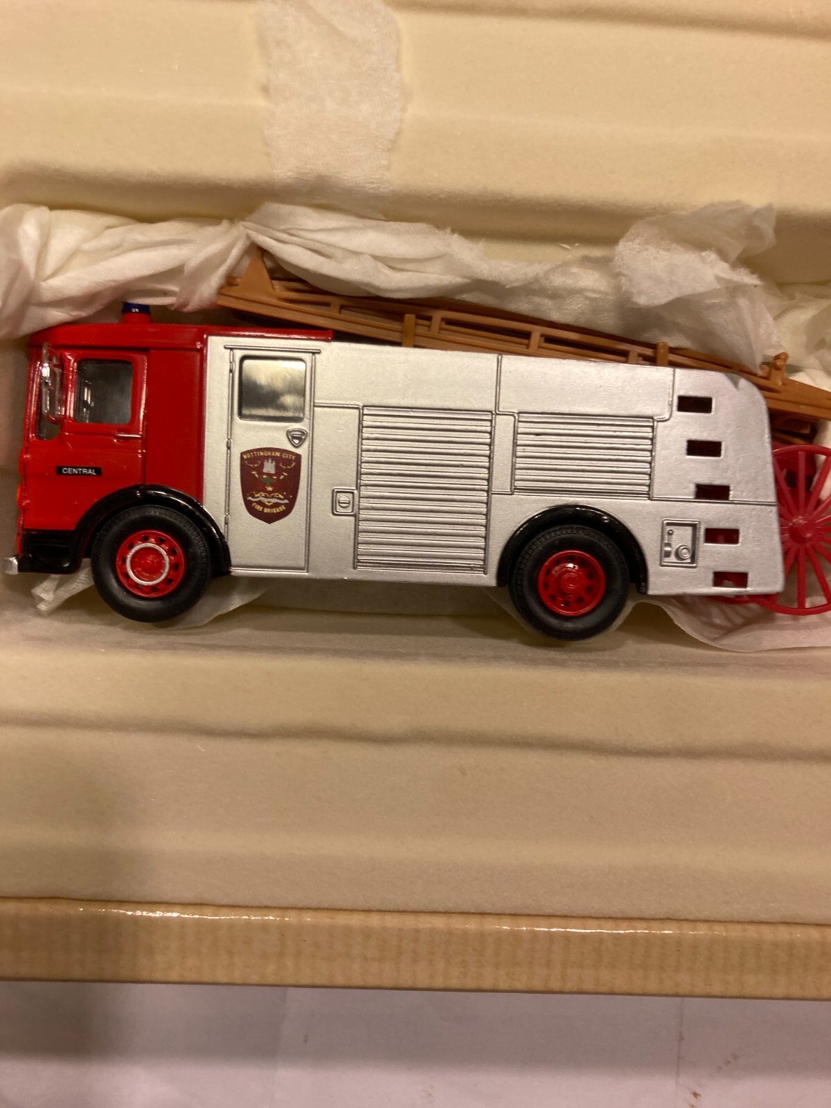 VINTAGE "BRAND NEW" MINT, BOXED CORGI NOTTINGHAM FIRE ENGINE, #97355 ...
