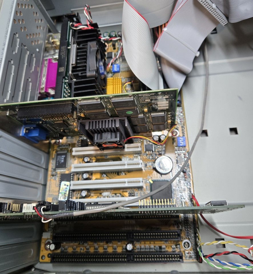 Windows 98 95 Gaming Computer 3DFX Voodoo AWE64 3.5 5.25 Floppy CDRW ...