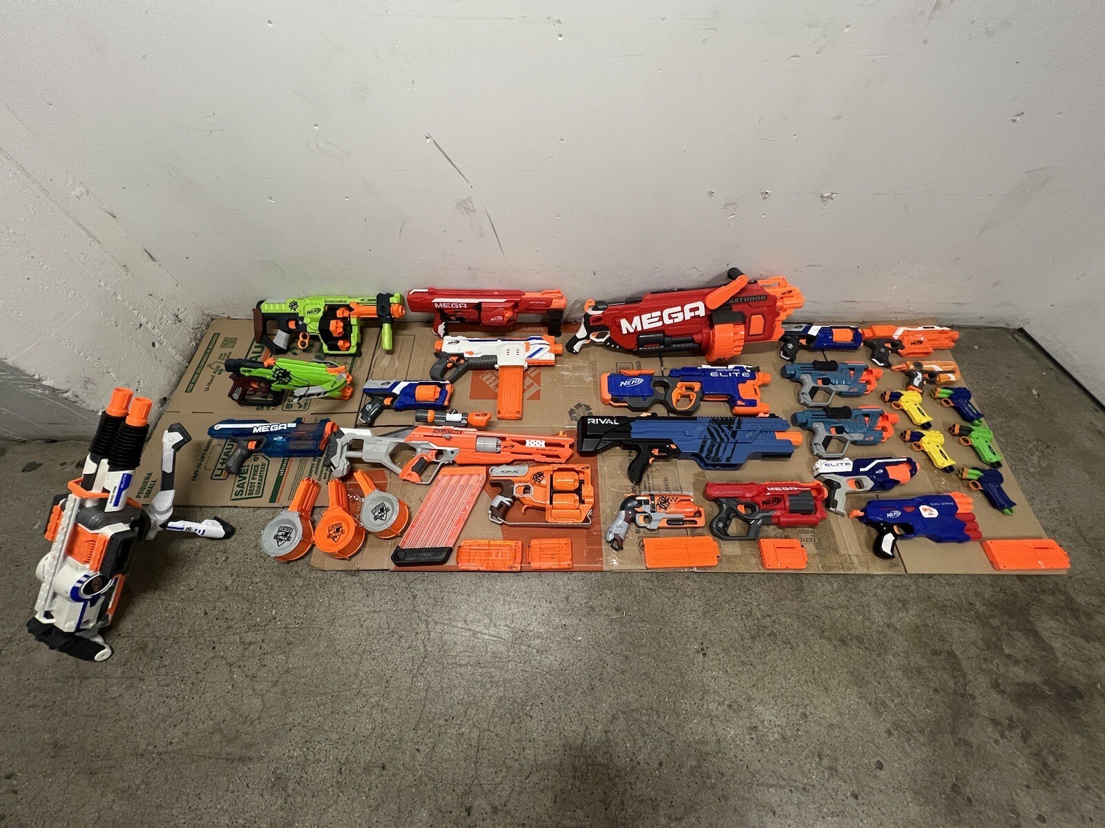 Huge Lot of Nerf Guns | eBay