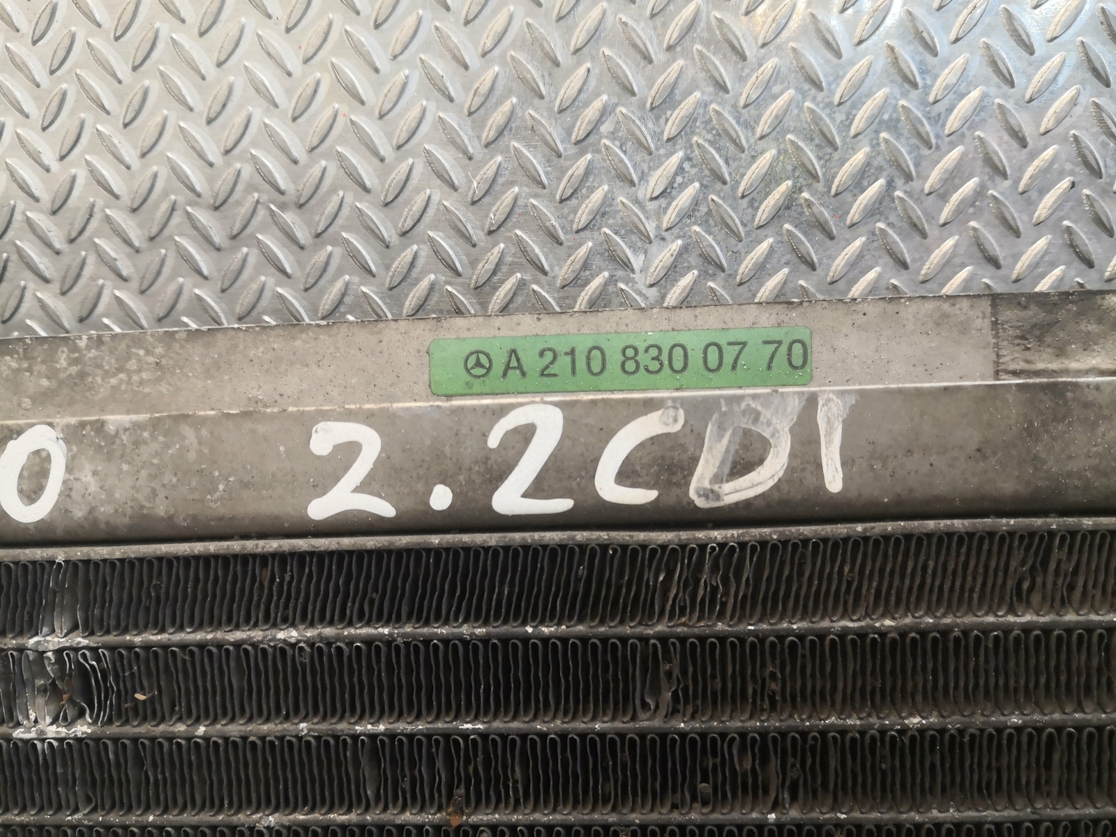 2108300770 condensador radiador aire acondicionado para MERCEDES-BENZ ...