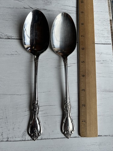 Oneida Kennett Square 2 Serving Spoons Distinction Deluxe Stainless ...
