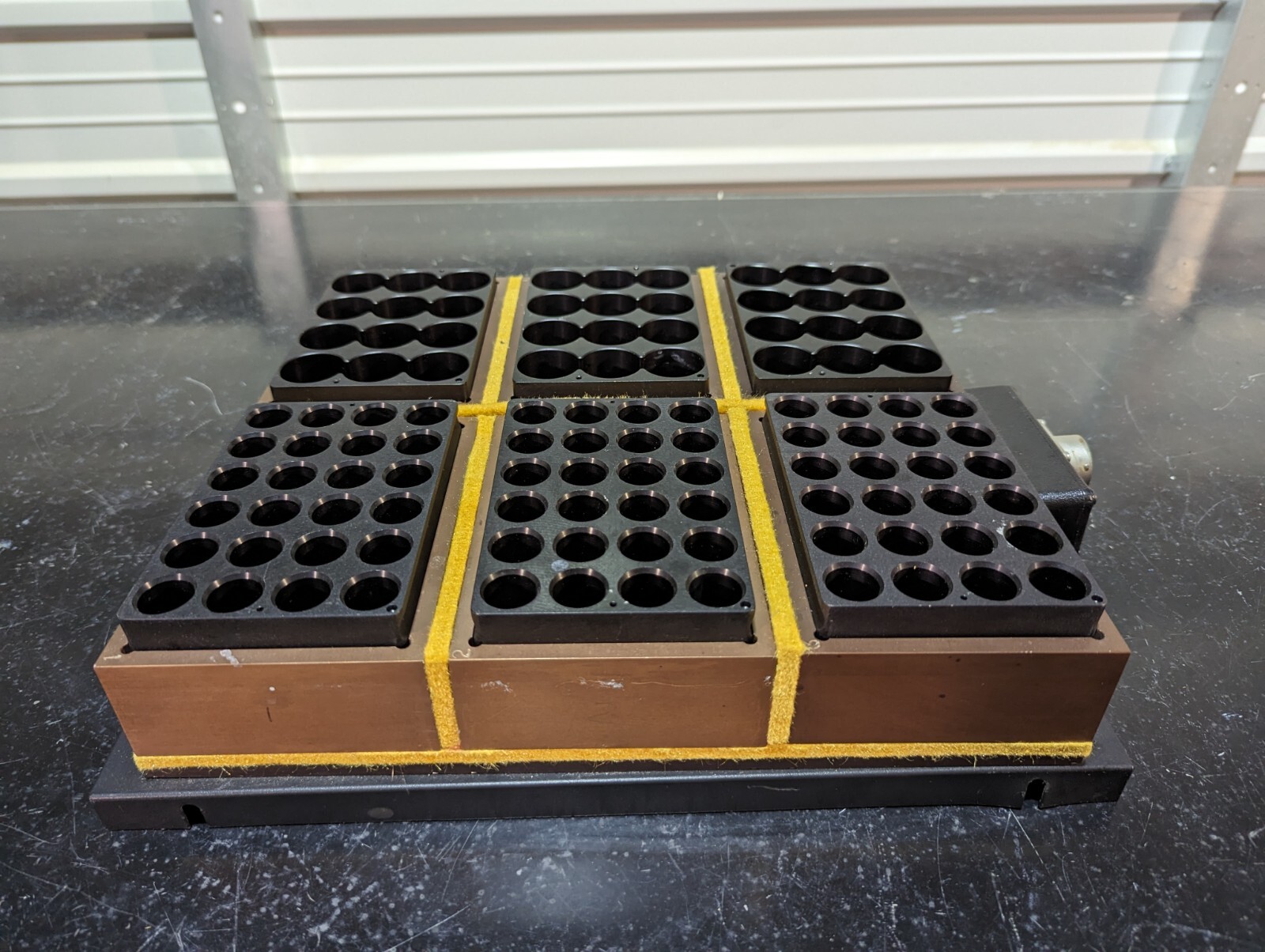 Multi-Temperature Pocket Blocks / Heated Reaction Block Platform with ...