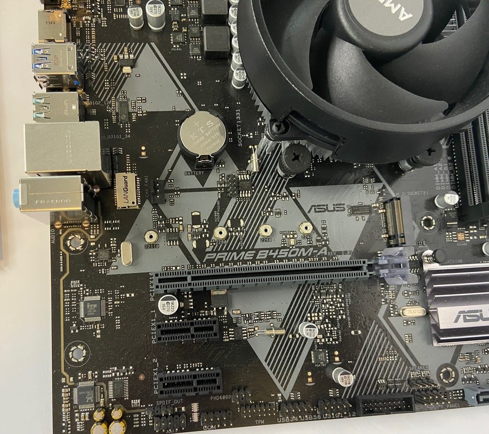 ASUS Prime B450M-A AM4 Motherboard +Ryzen 3 2200G +Cpu cooler +IO ...