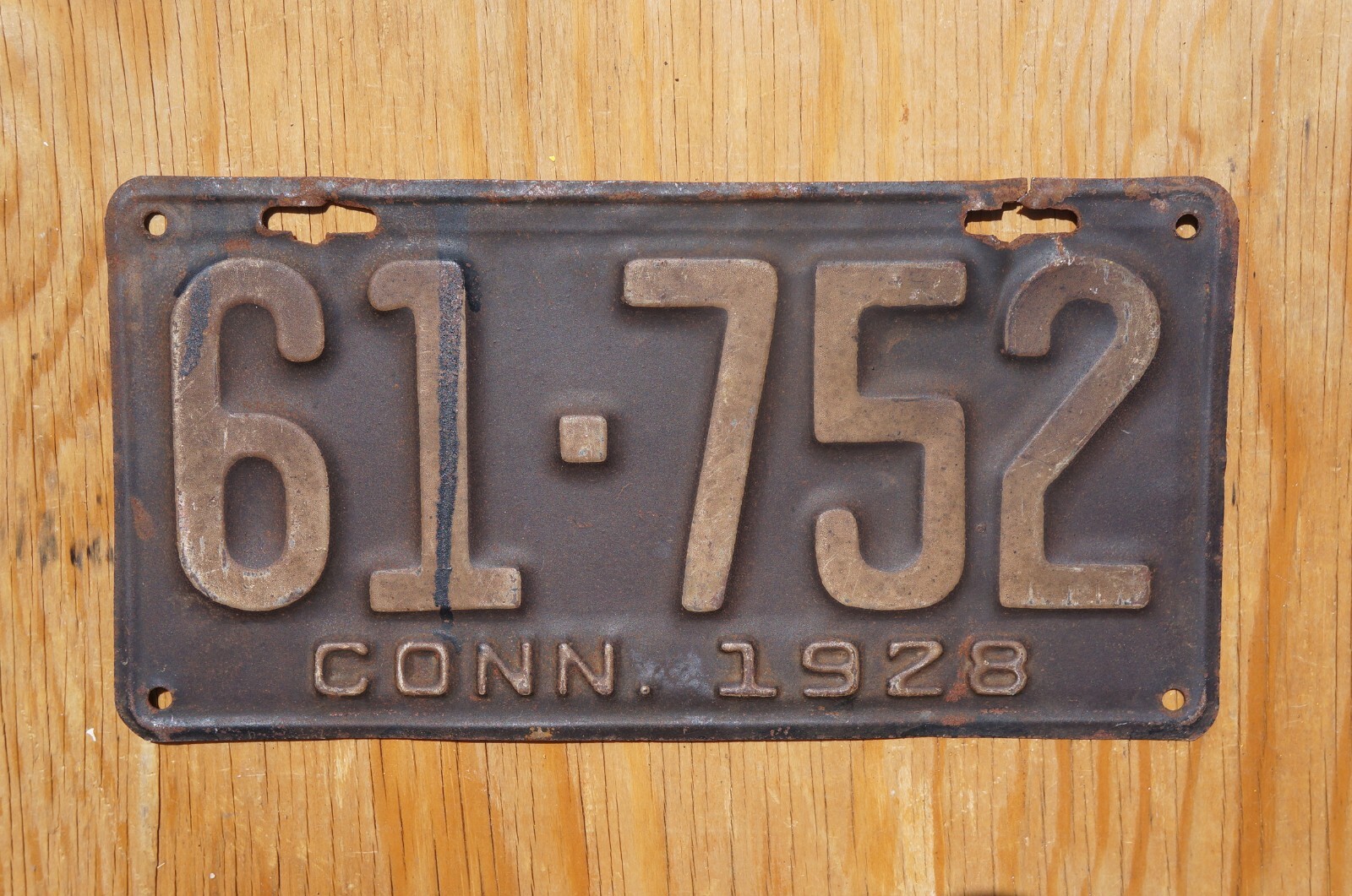 1928 Connecticut License Plate # 61 - 752 | eBay