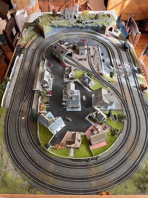 00 gauge exquisite Model Railway Layout 6ft X 4ft Hornby steam train ...