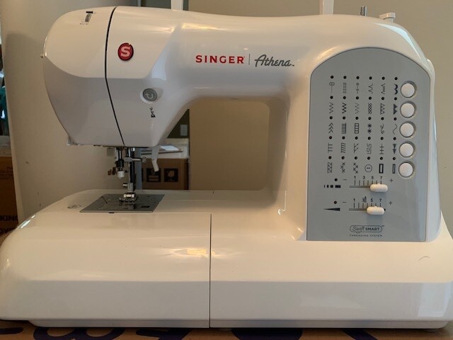 Singer Athena 2009 Sewing Machine in Excellent Condition MARKED DOWN ...