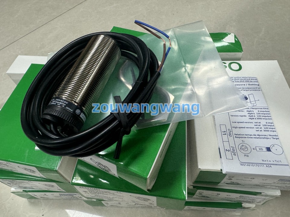 1PCS Schneider XSAV11801 Proximity Switch XSA-V11801 New in box | eBay