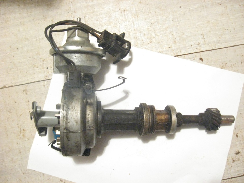 351W 351 Windsor Ford Distributor Duraspark MAVERICK COUGAR RANCHERO ...