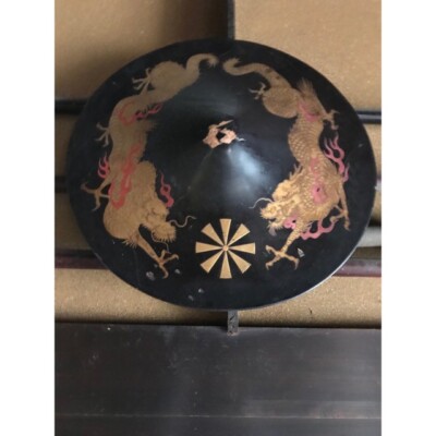JINGASA JINKASA SAMURAI Japanese Dragon pattern lacquer and gold leaf ...