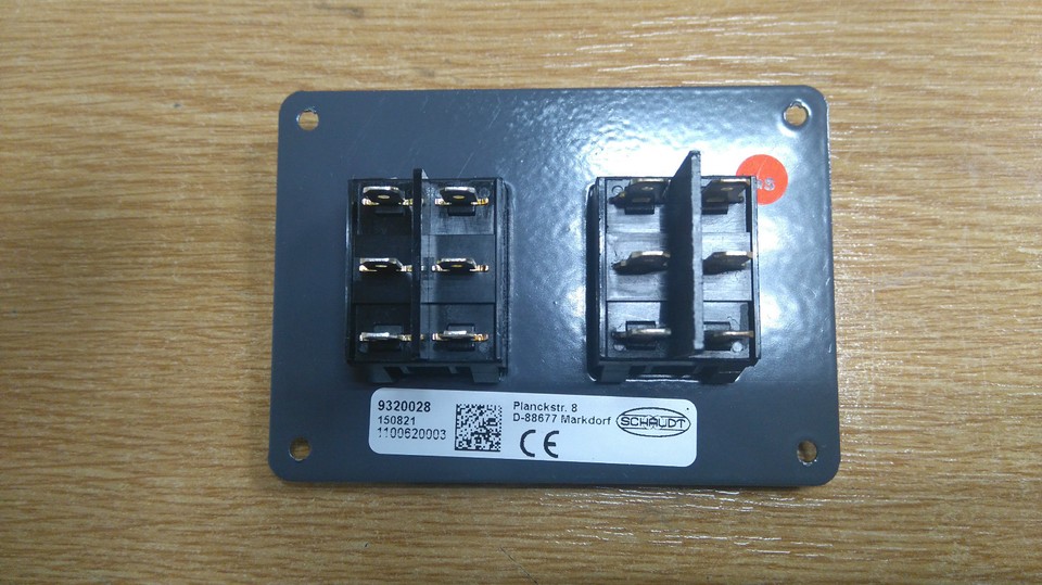 HYMER MOTORHOME STEP / AWNING LIGHT CONTROL SWITCH 1996 - 2000 | eBay