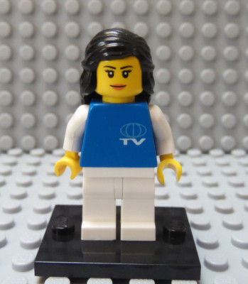 LEGO Town Girl Female TV New Reporter Broadcaster w/ Stand Black Hair ...
