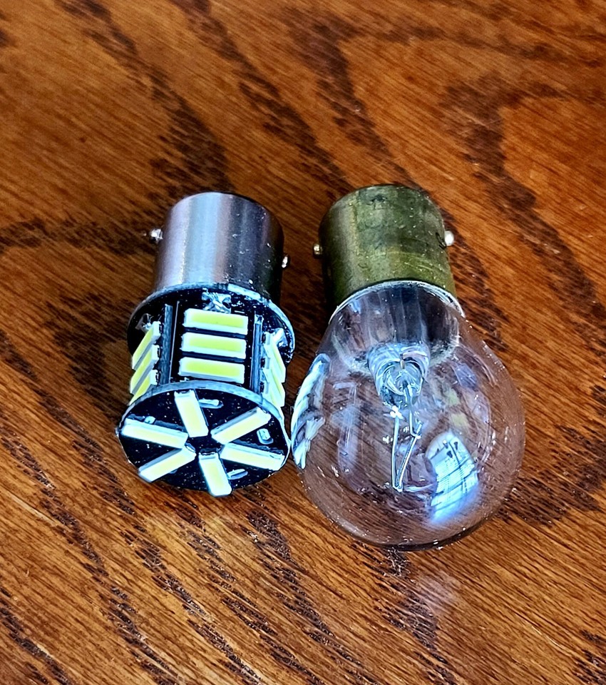2 LED for "Flasher" / Turn Signal bulbs for Yamaha pn 306-83311-40-00 ...