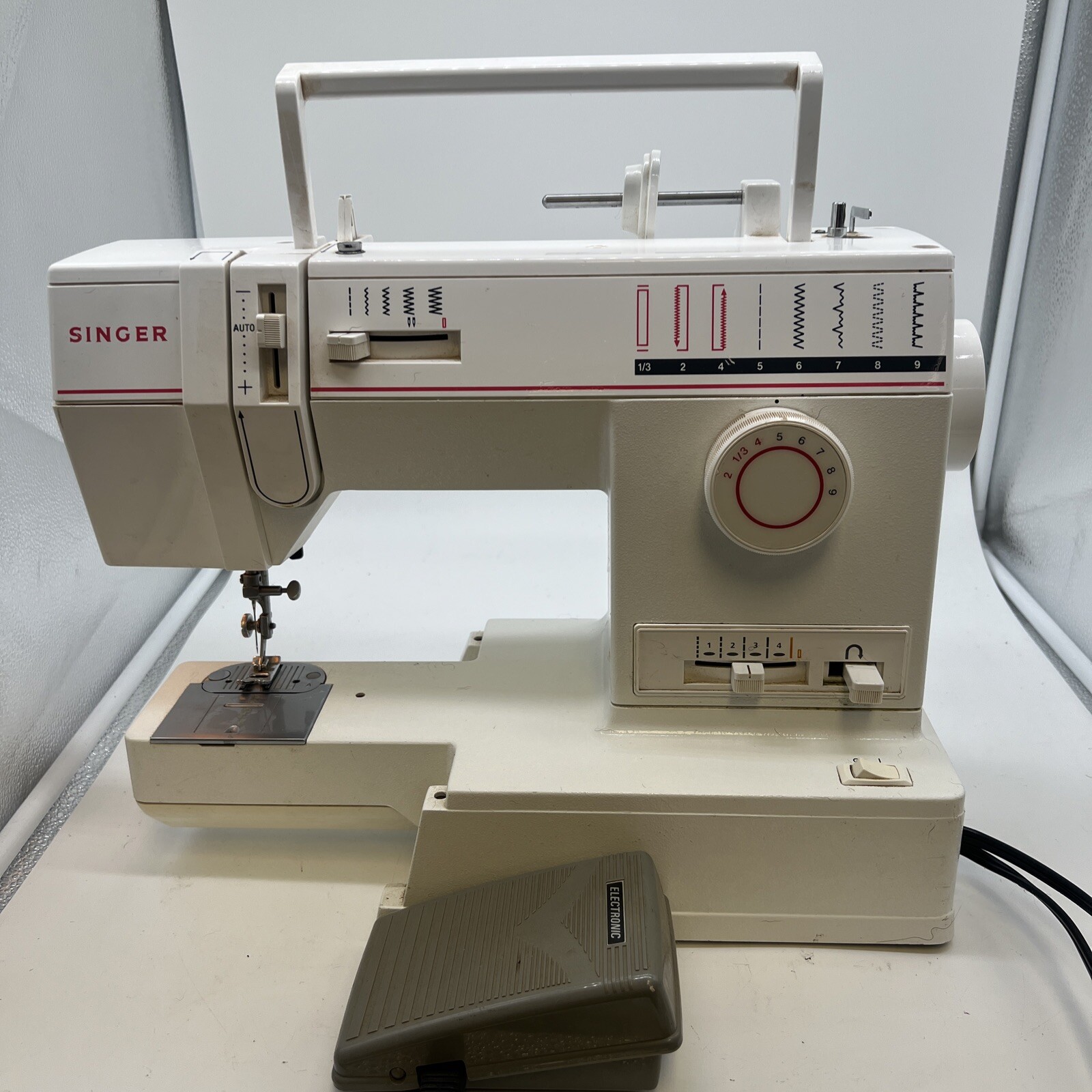 SINGER 9015 T SEWING MACHINE Working With Pedal | eBay