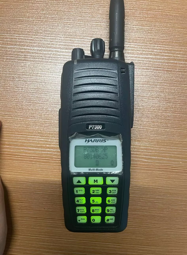 HARRIS P7300 walkie-talkie 800Z NO battery | eBay