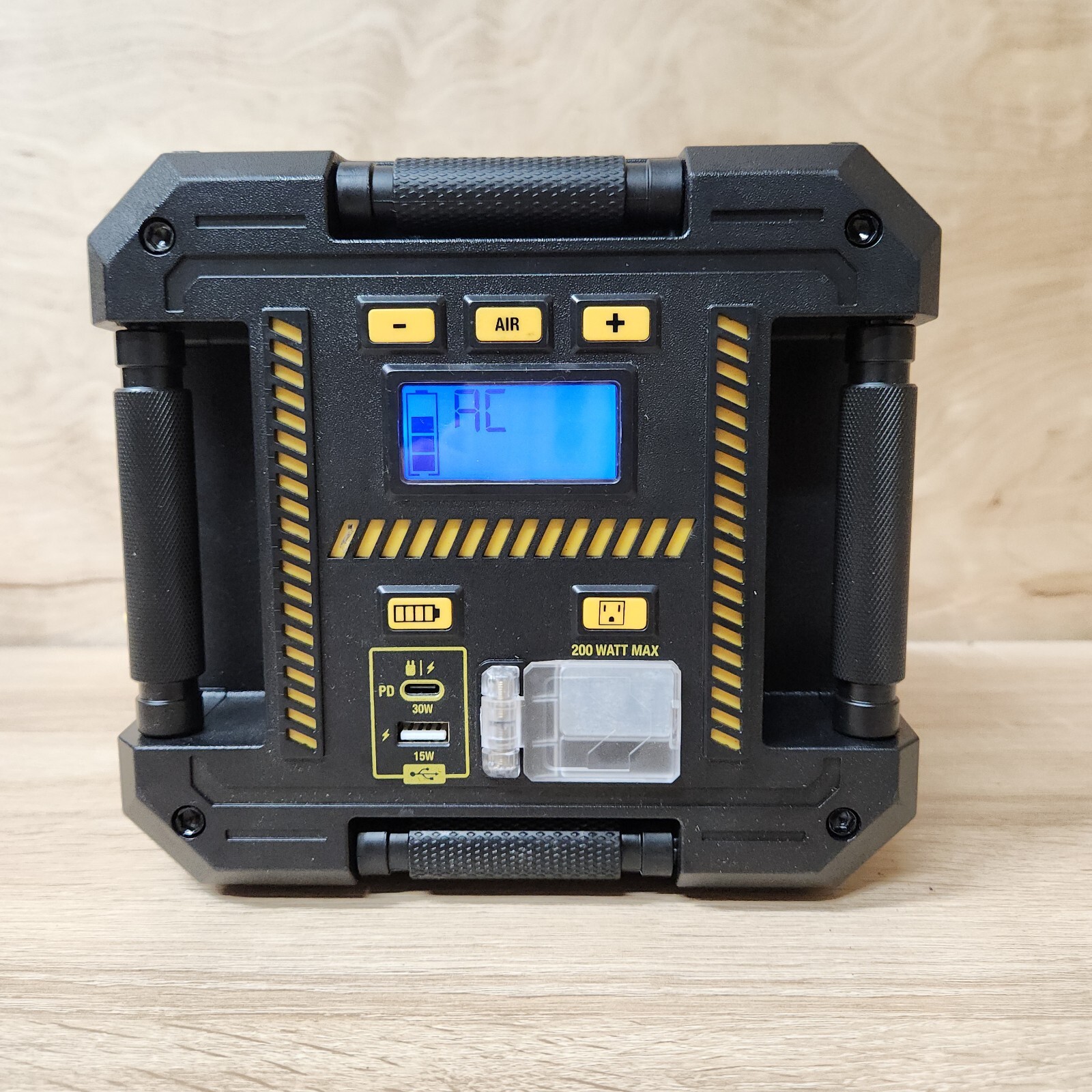 CAT PPSCT2 Cube Lithium 4-in-1 Power Station Portable Jump Starter ...