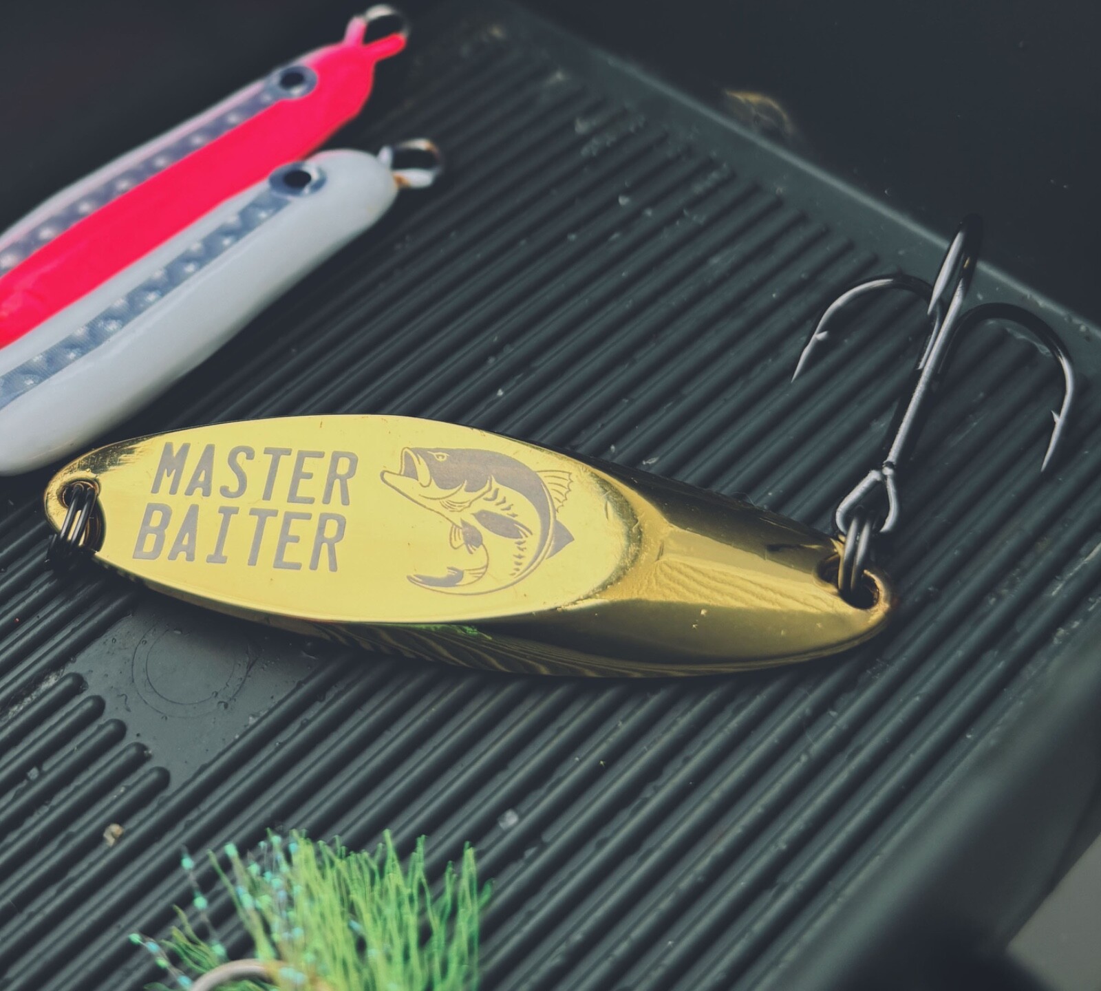 'Master Baiter' Funny Fishing Lure Custom Engraved Design Spoon Gift | eBay