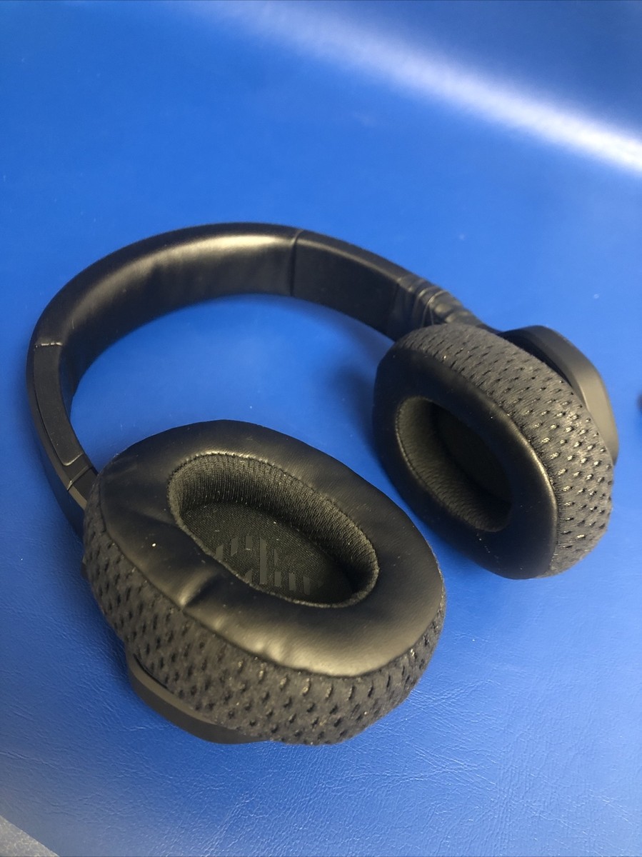 WORKING Authentic JBL Under Armour Project Rock Over-the-Ear WORKING Authentic JBL Under Armour Project Rock Over-the-Ear