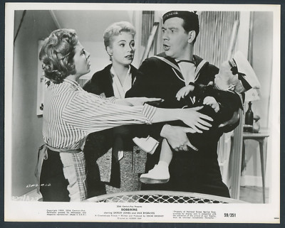 Bobbikins ’59 BILLIE WHITELAW SHIRLEY JONES CHILD STEVEN STOCKER MAX ...