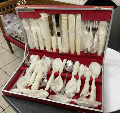 Vtg VINERS SILVER ROSE Silver Plate Cutlery Dinner Knives Forks Spoons ...