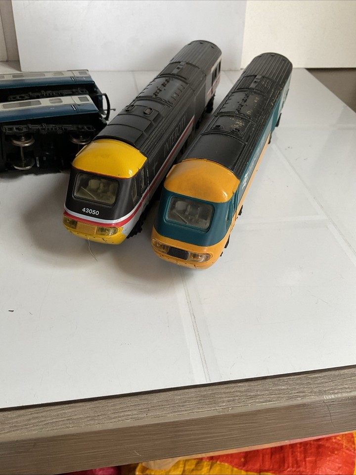 Hornby Intercity 125 HST Coaches And Swallow | eBay UK