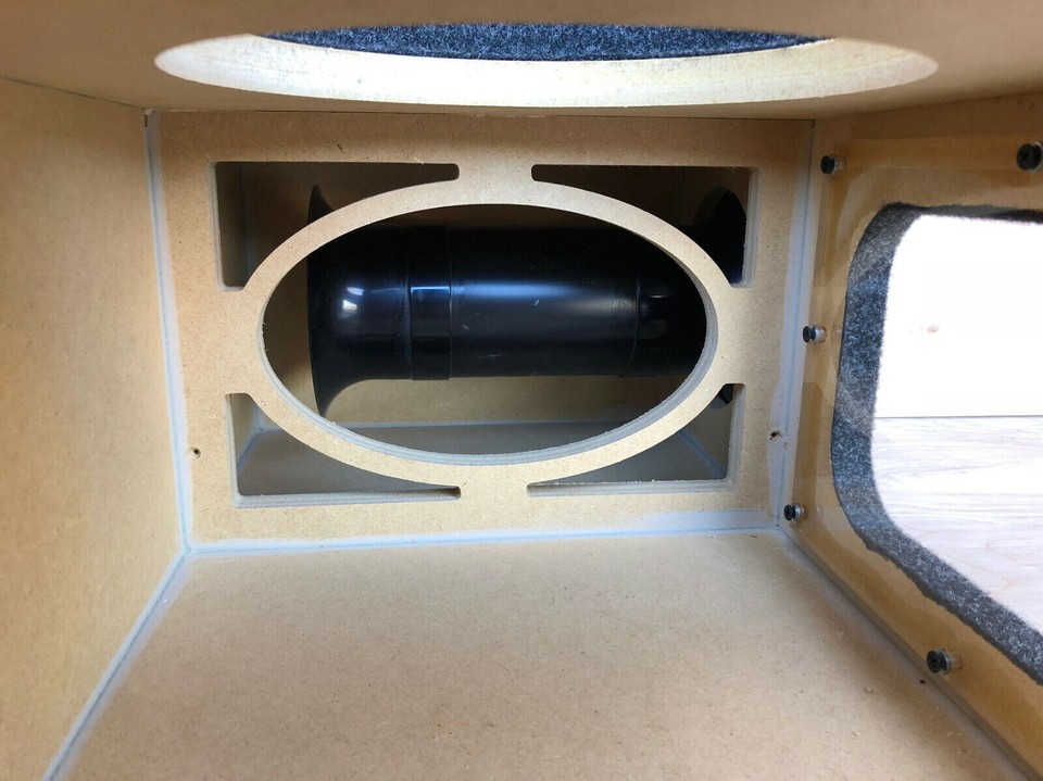 Custom Ported Sub Box Enclosure for 2 8" Massive Audio HIPPO 84 Subs ...
